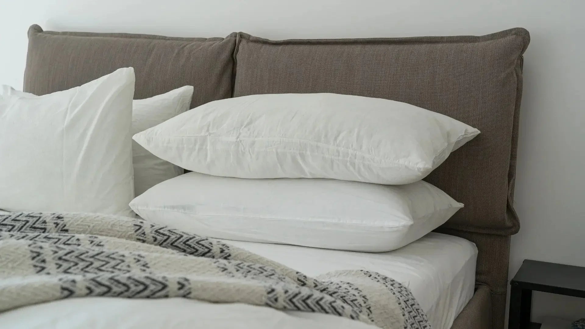 The Ultimate Guide to Choosing the Best Pillow for Your Sleep Style ...